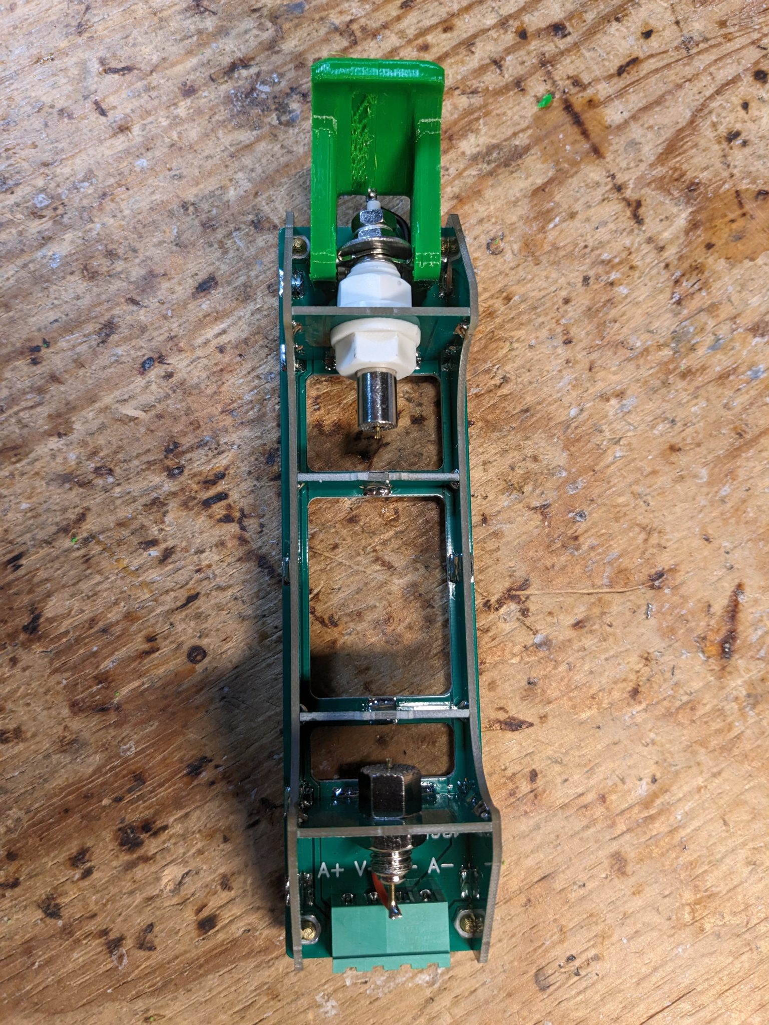 4-wire Cell Holder - A2D Electronics